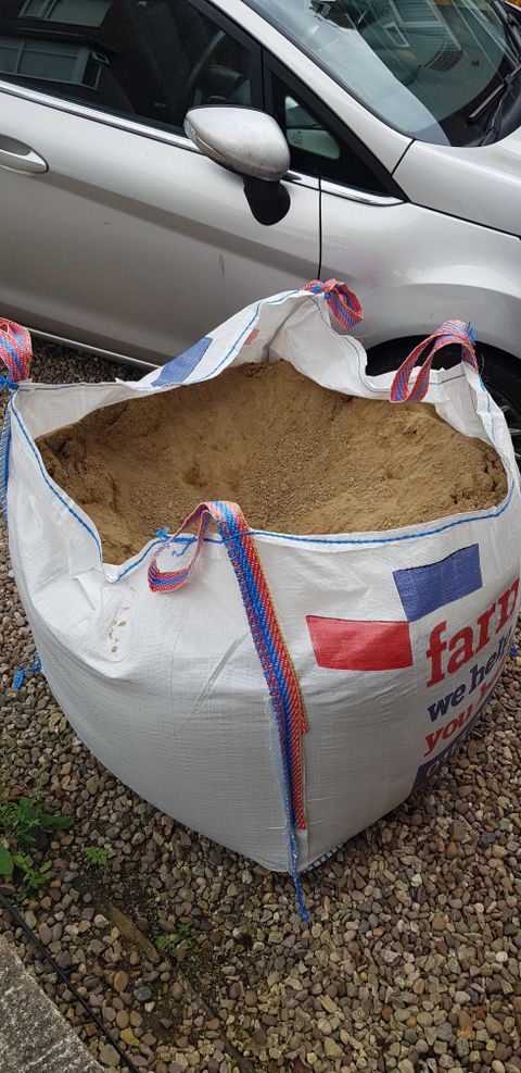 Builders sharp sand 1 tonne | Enviromate